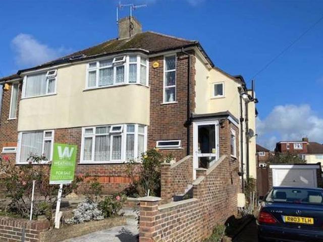 3 bedroom semidetached house for sale in Thornhill Close Hove East Sussex BN3
