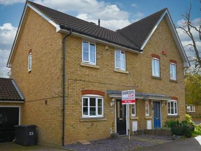 3 bedroom semidetached house for sale in Updown Way Canterbury CT4