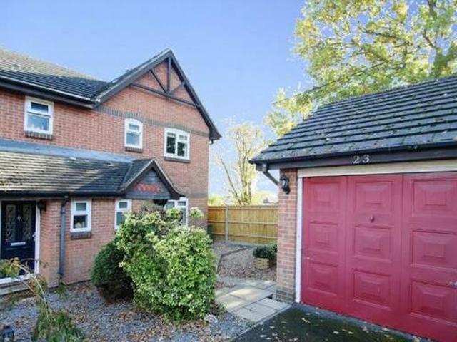3 bedroom semidetached house for sale in Upper Barn Copse Fair Oak SO50