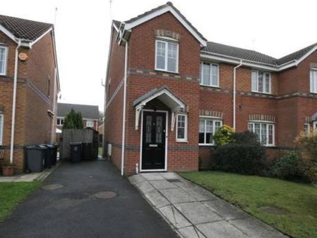 3 bedroom semidetached house for sale in Village Way Skelmersdale WN8