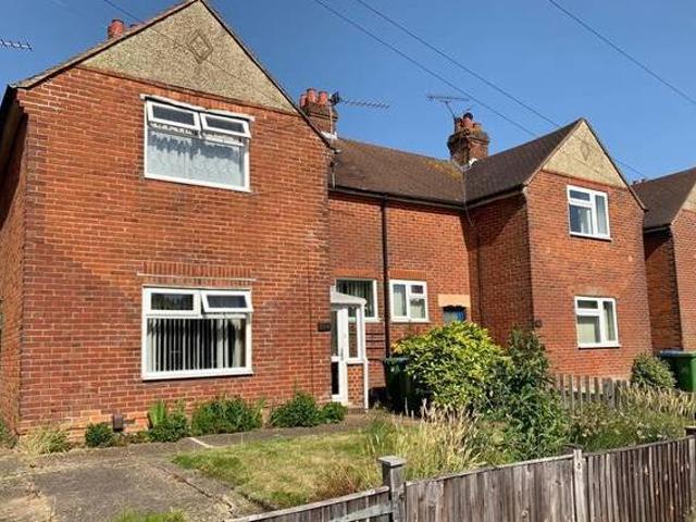 3 bedroom semidetached house for sale in Waterhouse Lane Freemantle Southampton SO15