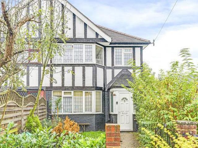 3 bedroom semidetached house for sale in Westview Drive Woodford Green IG8
