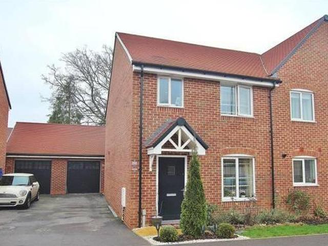 3 bedroom semidetached house for sale in West End Woking GU24