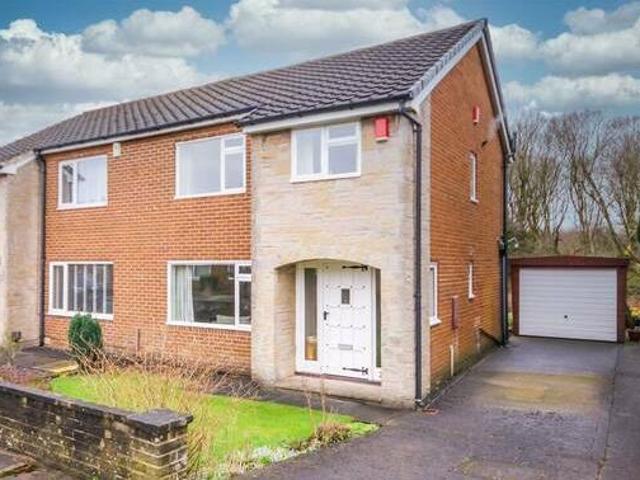 3 bedroom semidetached house for sale in Westfield Drive Halifax HX3