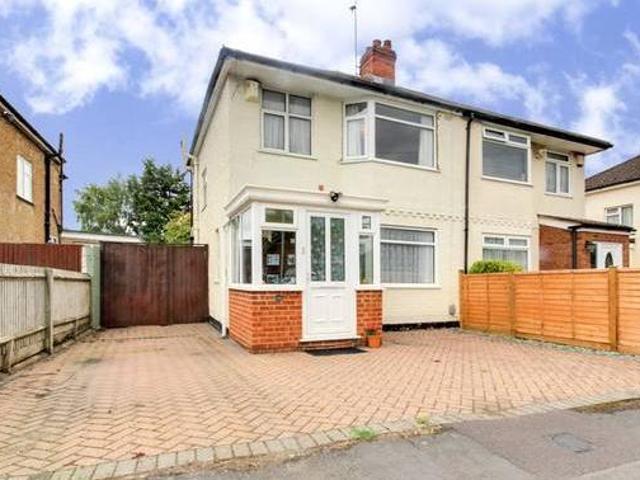3 bedroom semidetached house for sale in Westlands Avenue Reading Berkshire RG2