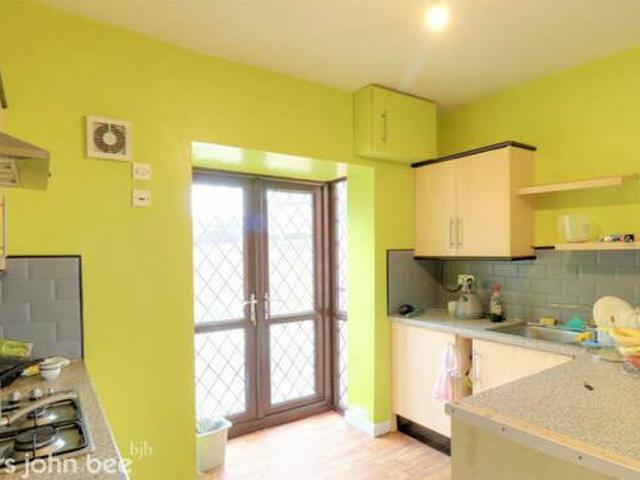 3 bedroom semidetached house for sale in Westport Road ST6 4LF ST6