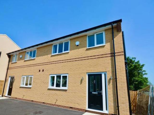 3 bedroom semidetached house for sale in Wombwell Road Platts Common Hoyland Barnsley S74 S74