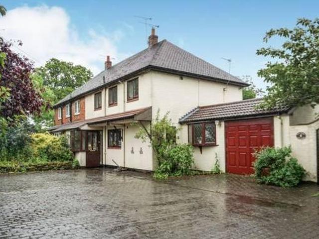 3 bedroom semidetached house for sale in Wrinehill Road Nantwich CW5 CW5