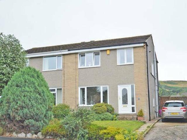 3 bedroom semidetached house for sale in 250 Moorview Way Skipton BD23