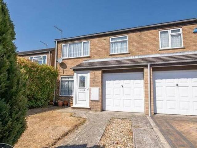 3 bedroom semidetached house for sale in 3 Bed Semi in Holbury Close Throop BH8