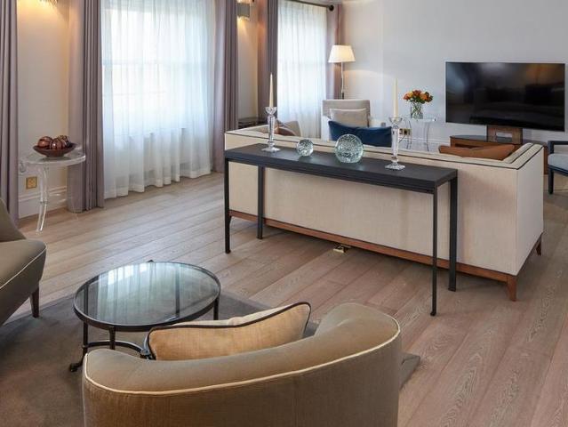 3 bedroom serviced apartment to rent