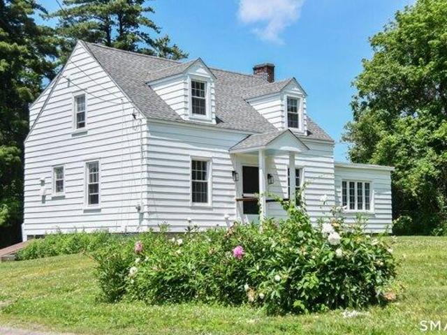 3 bedroom, Sharon CT 06069 103439529