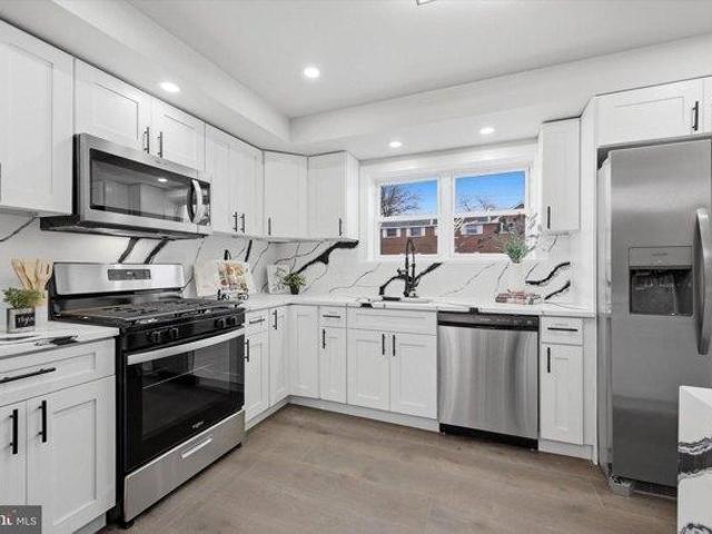 3 bedroom, Sharon Hill PA 19079 103623687