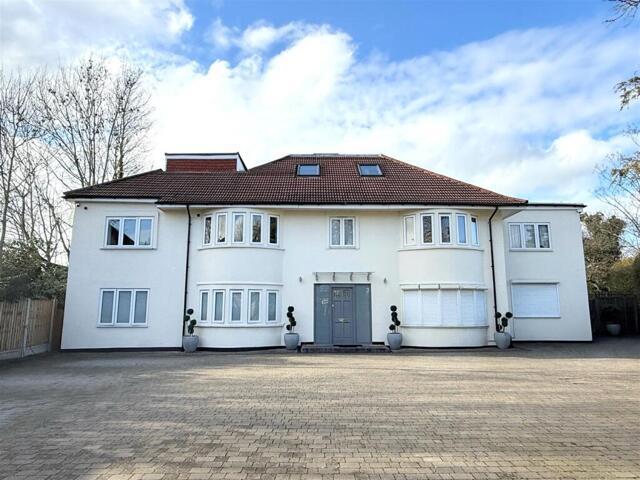 3 Bedroom Shared Living/roommate Mill Hill Great London 99999701