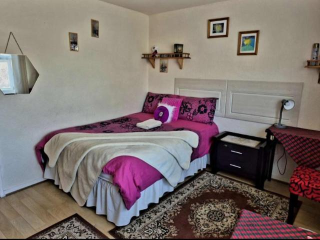 3 Bedroom Shared Living/roommate Nottingham Nottingham LS100945787