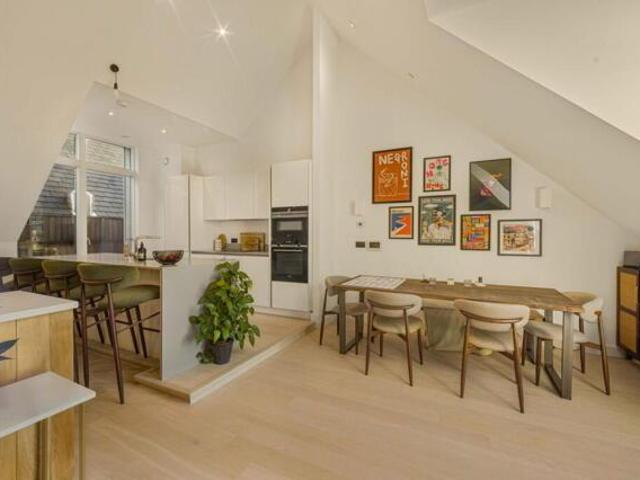 3 Bedroom Shared Living/roommate Altrincham Trafford 98648979