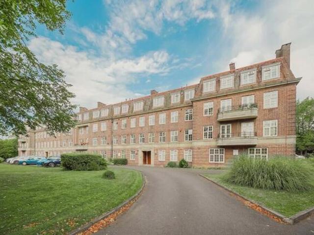 3 Bedroom Shared Living/roommate Birmingham West Midlands LS100854852