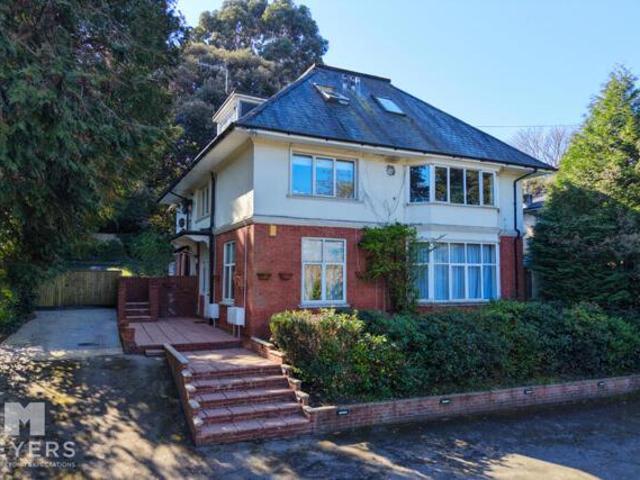 3 Bedroom Shared Living/roommate Bournemouth Bournemouth LS101200127