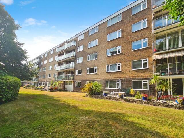 3 Bedroom Shared Living/roommate Bournemouth Bournemouth 100191905