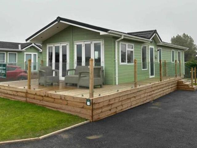 3 Bedroom Shared Living/roommate Cumbria Cumbria 99344926