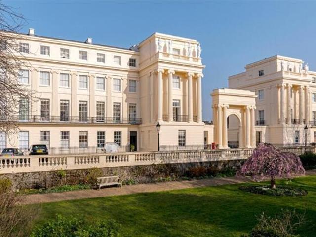 3 Bedroom Shared Living/roommate Camden Greater London LS100317024