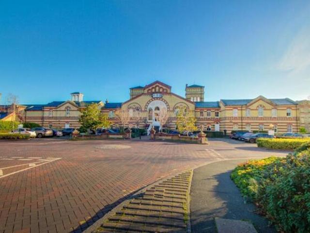 3 Bedroom Shared Living/roommate East Sussex West Sussex 99345050