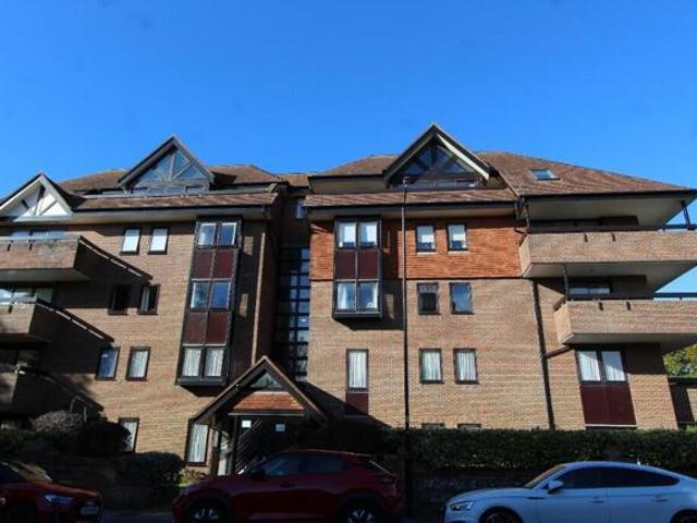 3 Bedroom Shared Living/roommate Eastbourne East Sussex 101678562