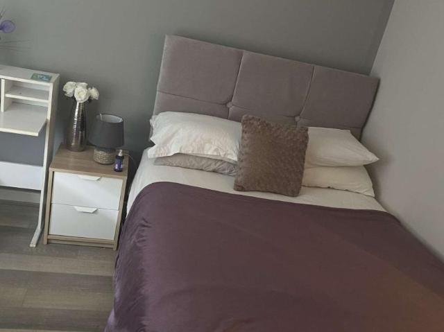3 Bedroom Shared Living/roommate Edinburgh Edinburgh LS101771771