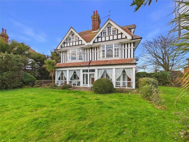 3 Bedroom Shared Living/roommate Felixstowe Suffolk 100579054