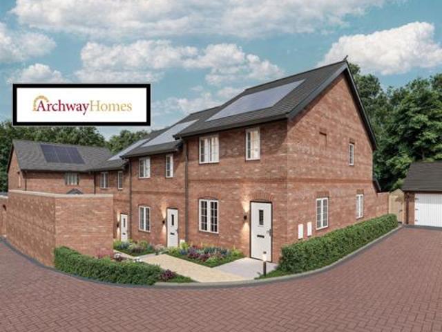 3 Bedroom Shared Living/roommate Frodsham Cheshire West And Chester LS98718115