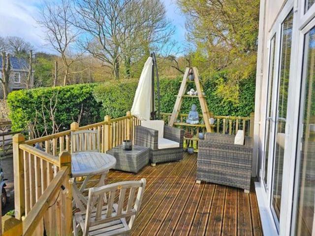 3 Bedroom Shared Living/roommate Guernsey Guernsey LS98968836