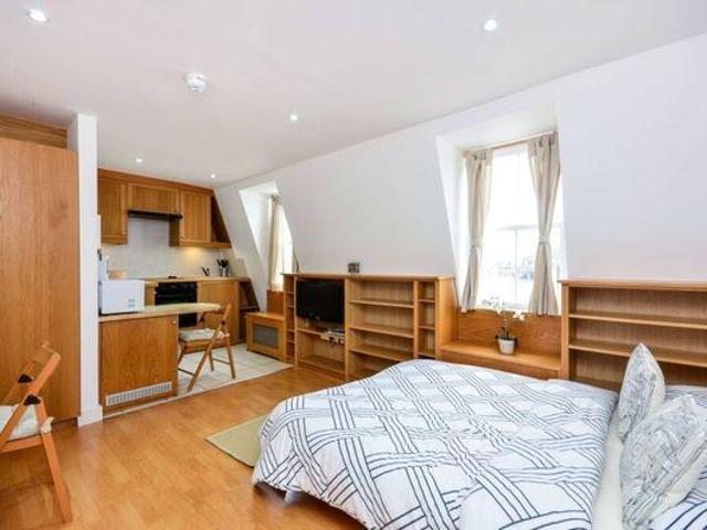 3 Bedroom Shared Living/roommate Greater London England 97421360