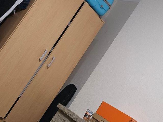 3 Bedroom Shared Living/roommate Greater London England LS97417936