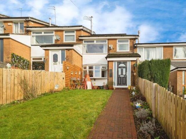 3 Bedroom Shared Living/roommate Hyde Tameside 100649211