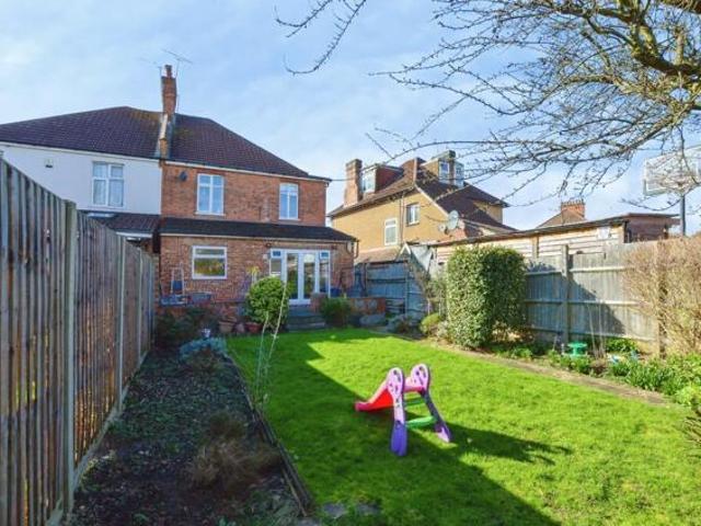 3 Bedroom Shared Living/roommate Harrow Greater London 101316176