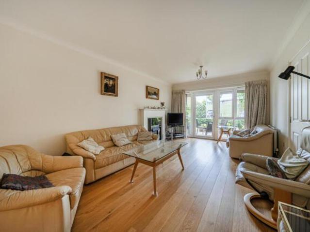 3 Bedroom Shared Living/roommate Hillingdon Buckinghamshire 99926116