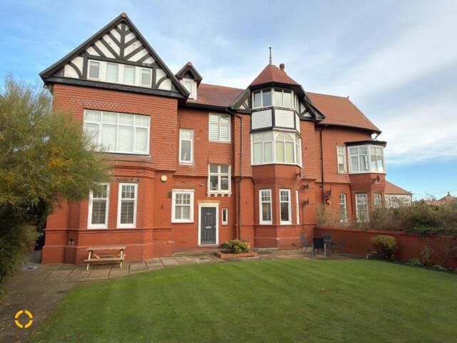 3 Bedroom Shared Living/roommate Lancs Lancashire 99237215