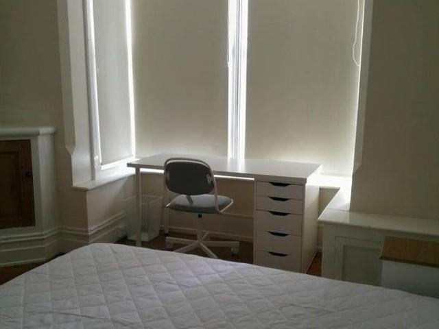 3 Bedroom Shared Living/roommate Leicester England 97419886