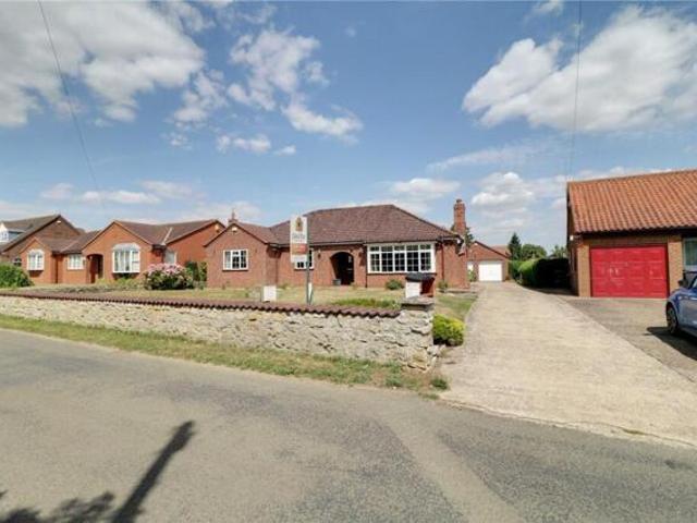 3 Bedroom Shared Living/roommate Lincolnshire Lincolnshire 100786578