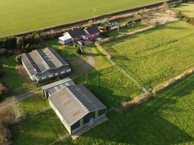 3 Bedroom Shared Living/roommate Llanybydder Ceredigion LS101231761