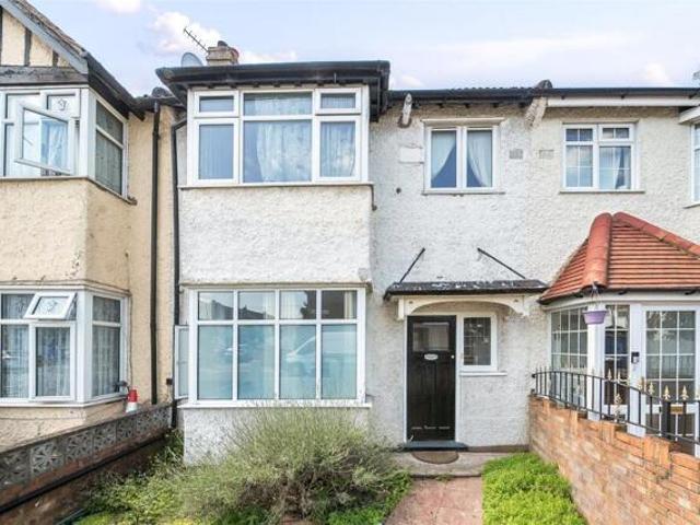 3 Bedroom Shared Living/roommate London Greater London 98930098