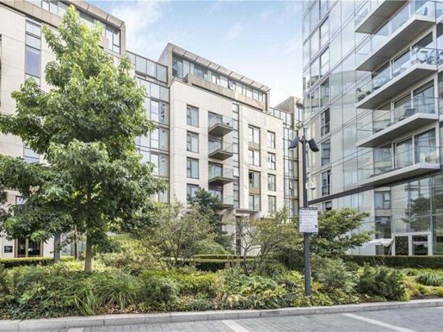 3 Bedroom Shared Living/roommate London Greater London 99436888