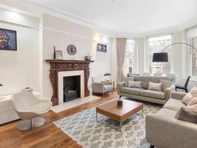 3 Bedroom Shared Living/roommate London Greater London 101678565