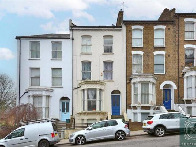 3 Bedroom Shared Living/roommate London Greater London LS100240842