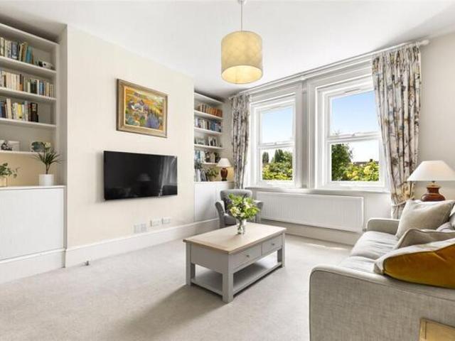 3 Bedroom Shared Living/roommate London Greater London LS101316374
