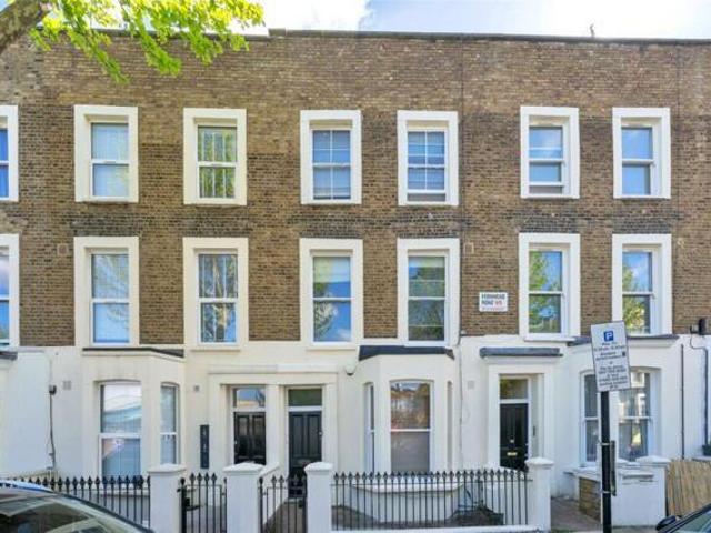 3 Bedroom Shared Living/roommate London Greater London LS101796855