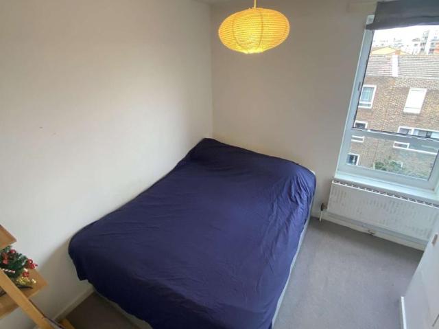 3 Bedroom Shared Living/roommate London London 101822032