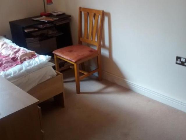 3 Bedroom Shared Living/roommate London London LS90562778
