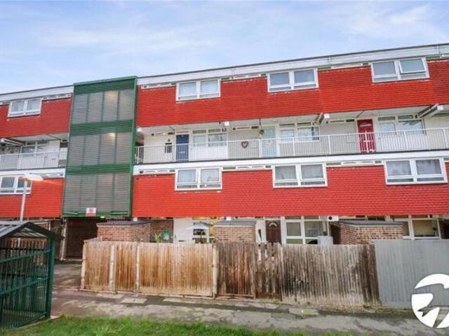 3 Bedroom Shared Living/roommate Londres Greater London 100786956