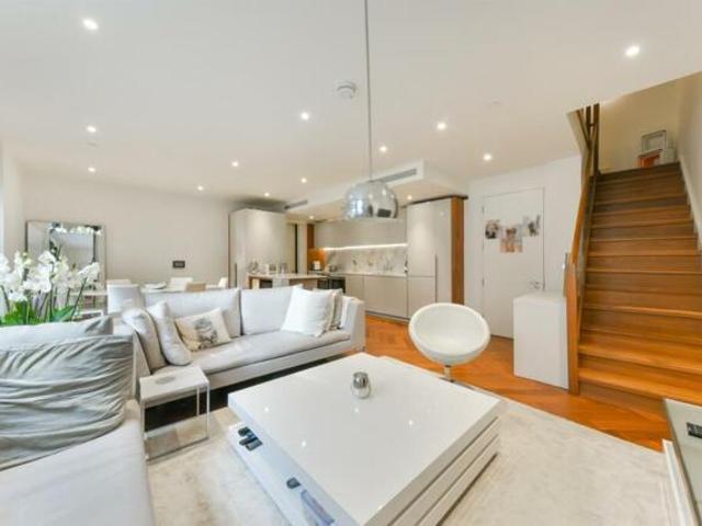 3 Bedroom Shared Living/roommate Londres Greater London 101278046